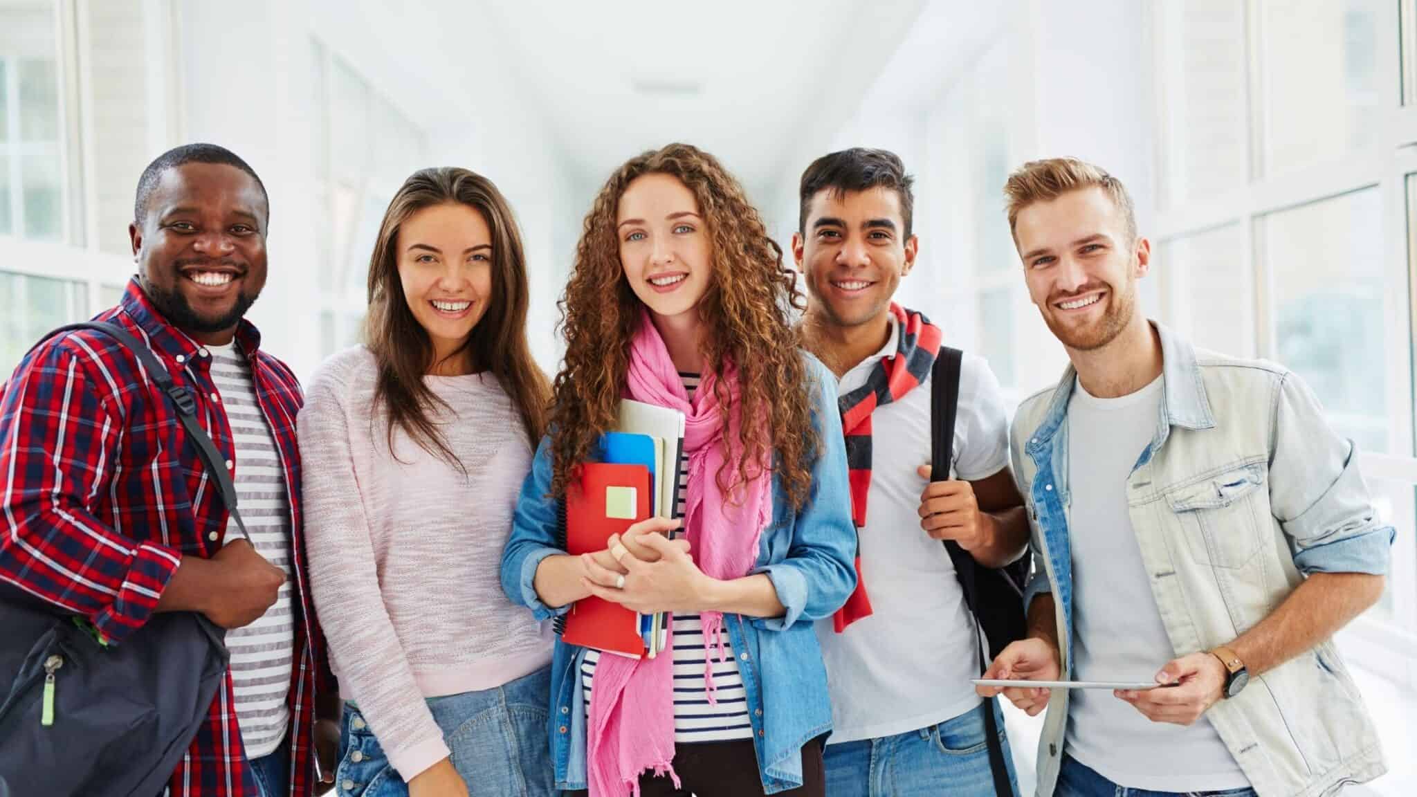 9 Powerful Prayers for College Students