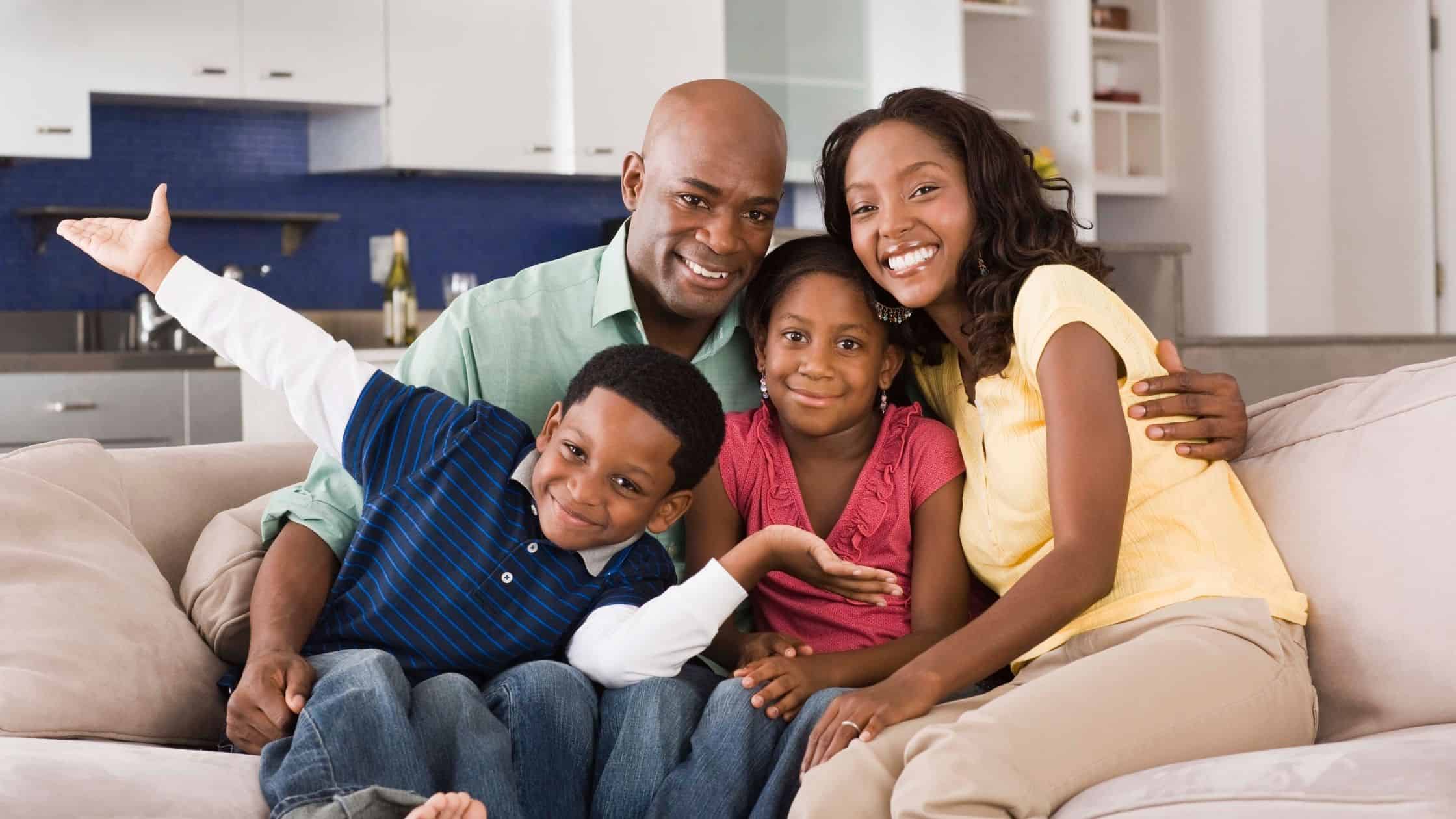 5 Powerful Prayers for Family Unity