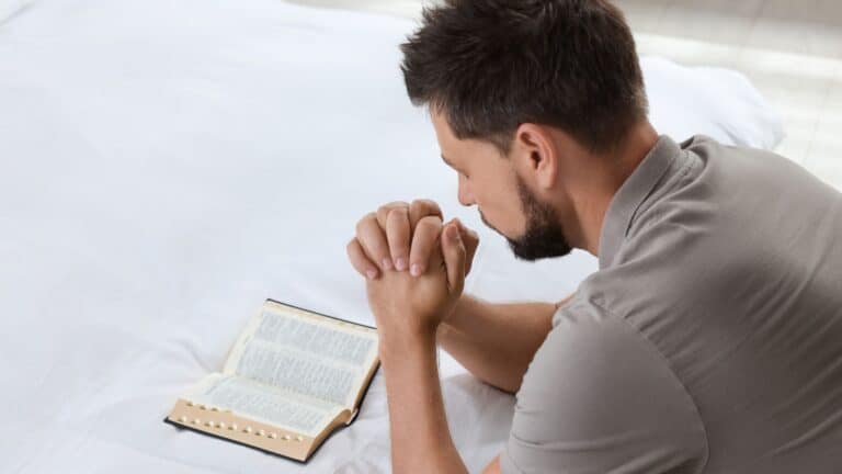 12 Powerful War Room Prayers for Spiritual Battle